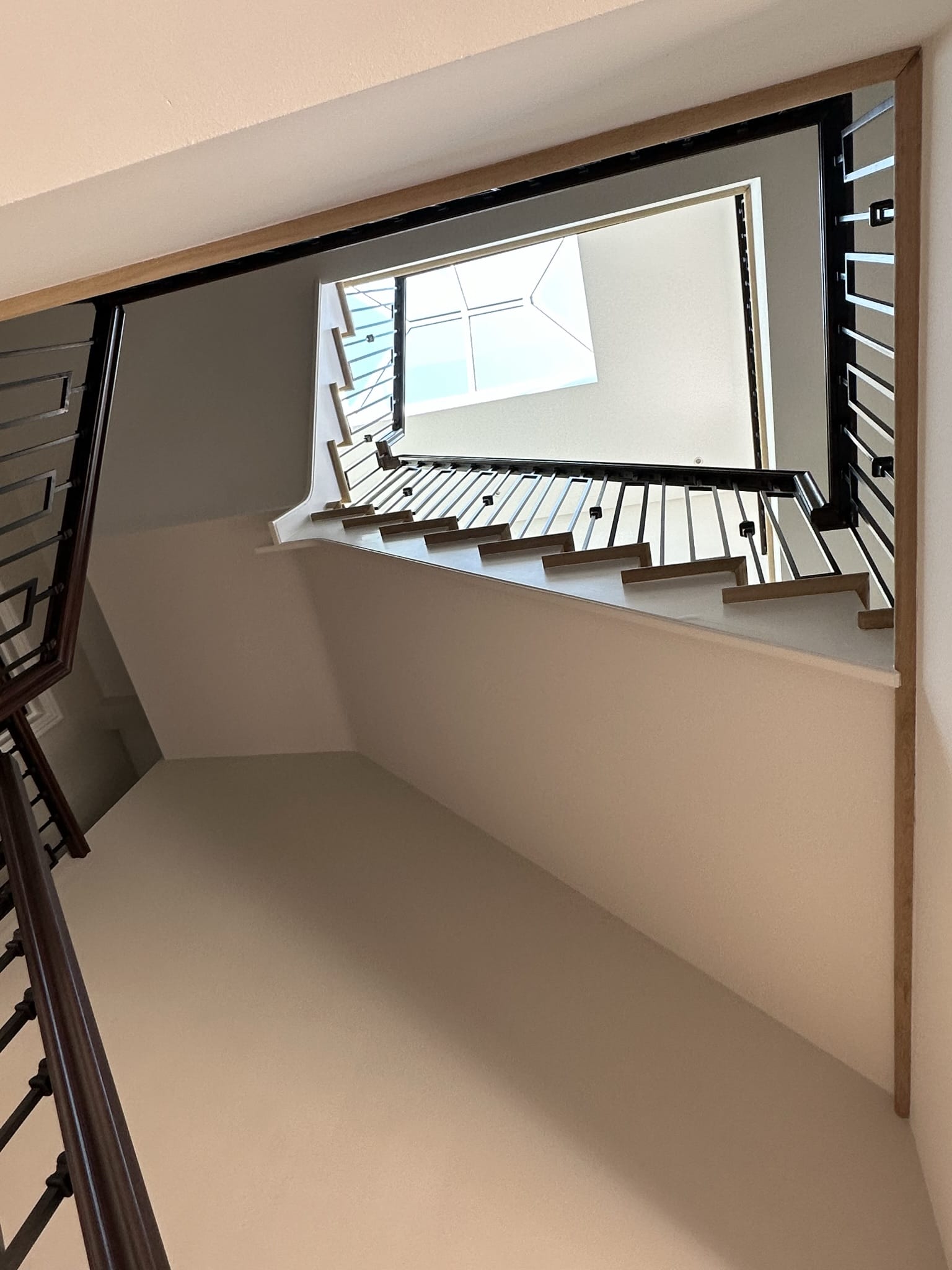 Ascending Opulence: The Chelsea Staircase by V.P Stairs